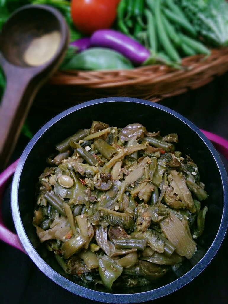 Rosep Aon / Mixed Boiled Vegetables / How to make naga style vegetables ...